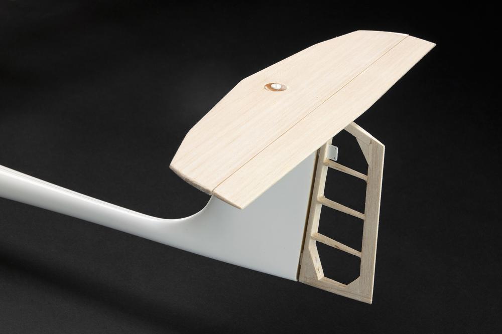 Topmodel CZ - Slash Glider 1,6m (uncovered kit - ready to cover)