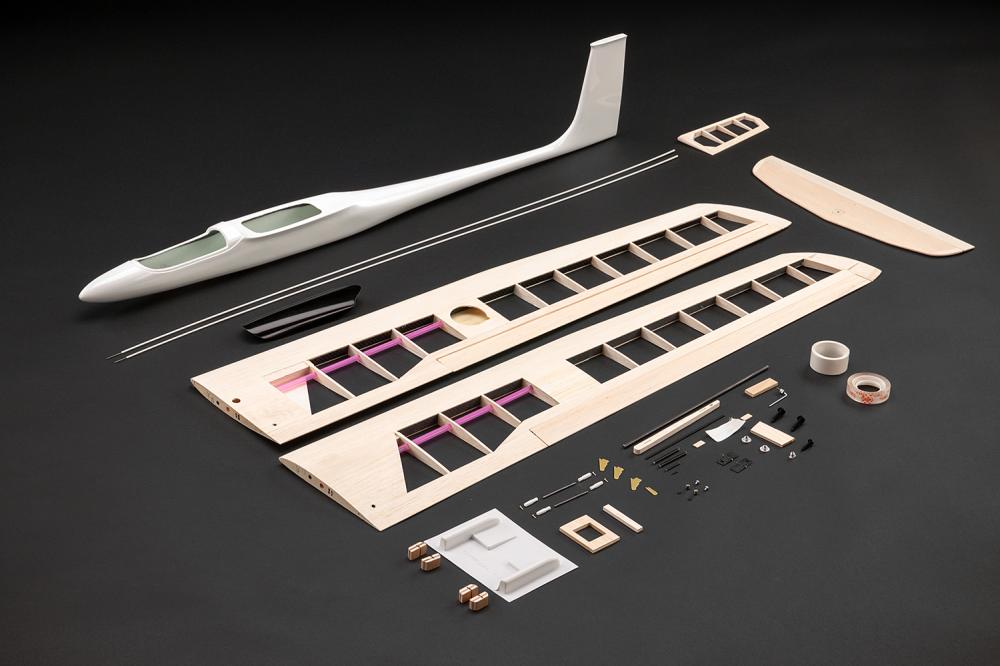 Topmodel CZ - Slash Glider 1,6m (uncovered kit - ready to cover)